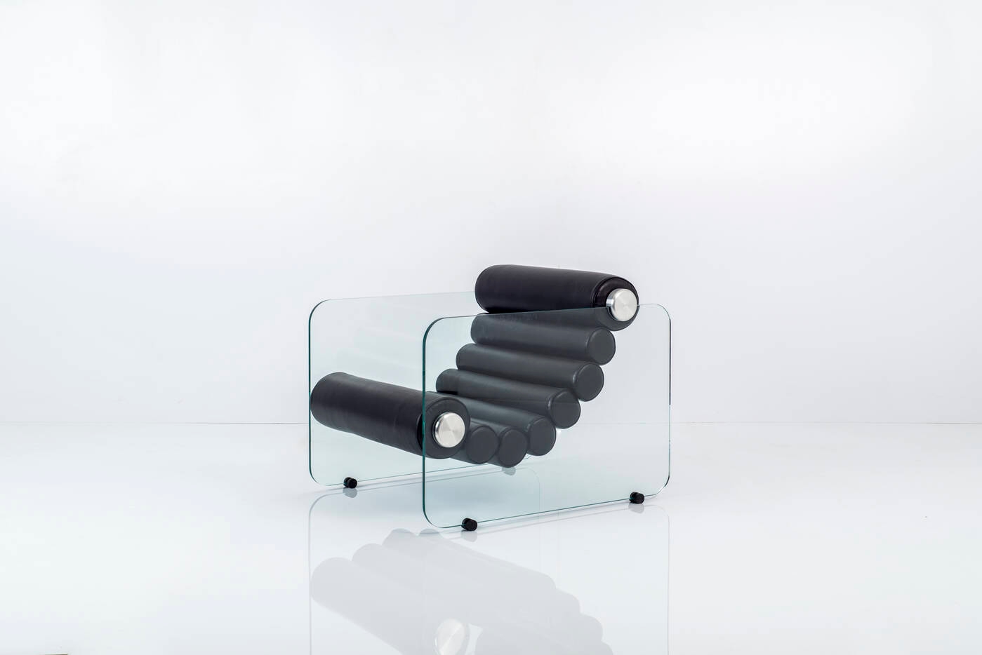 Fabio Lenci | Hyaline chair (1967) | MutualArt