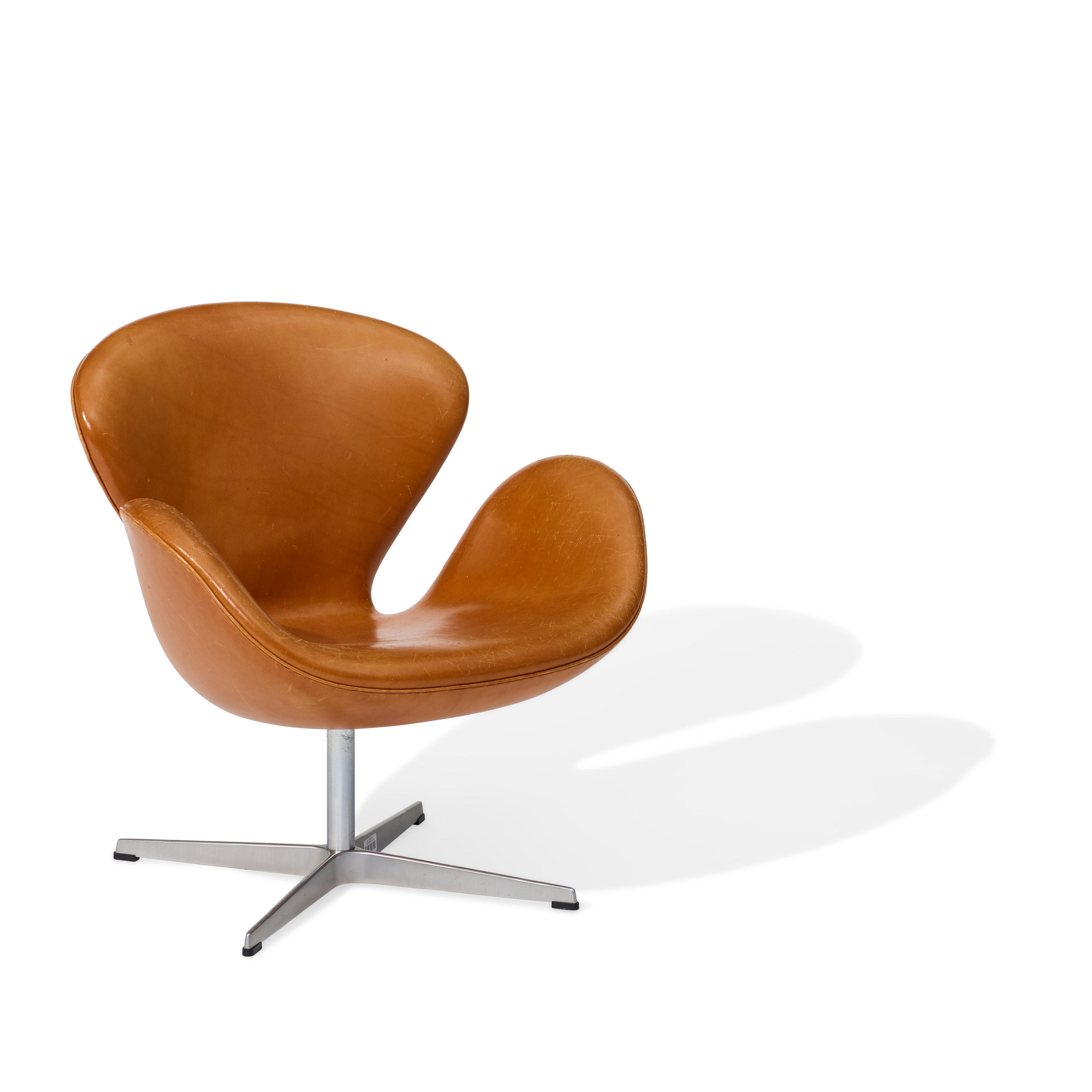 Arne Jacobsen | Swan Chair | MutualArt
