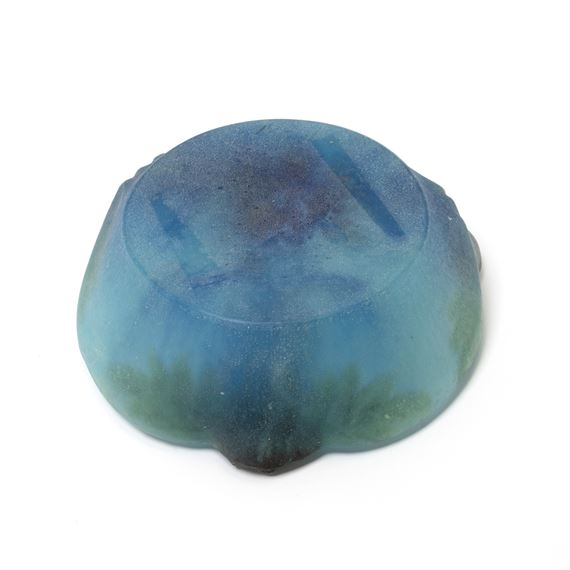 Almeric Walter | PATE DE VERRE GLASS VIDE POCHE | MutualArt