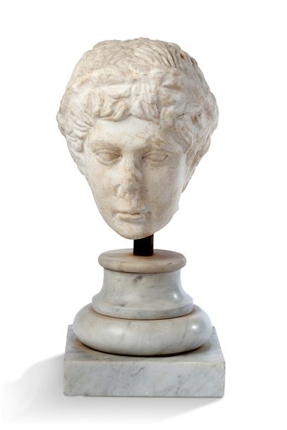 Roman School | ATHLETE'S HEAD sculpted in white marble | MutualArt