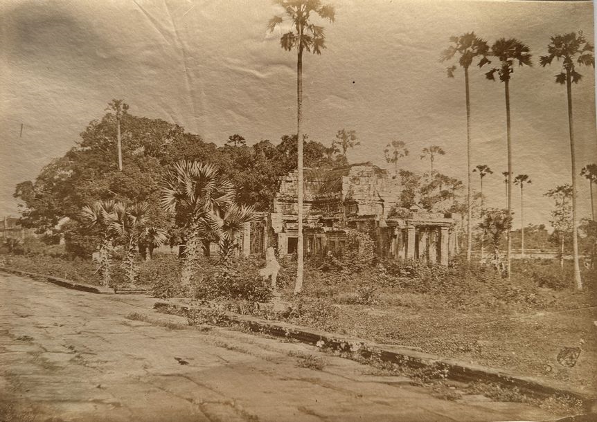 Émile Gsell | Temple d'Angkor, vues du temple et Messieurs les ...