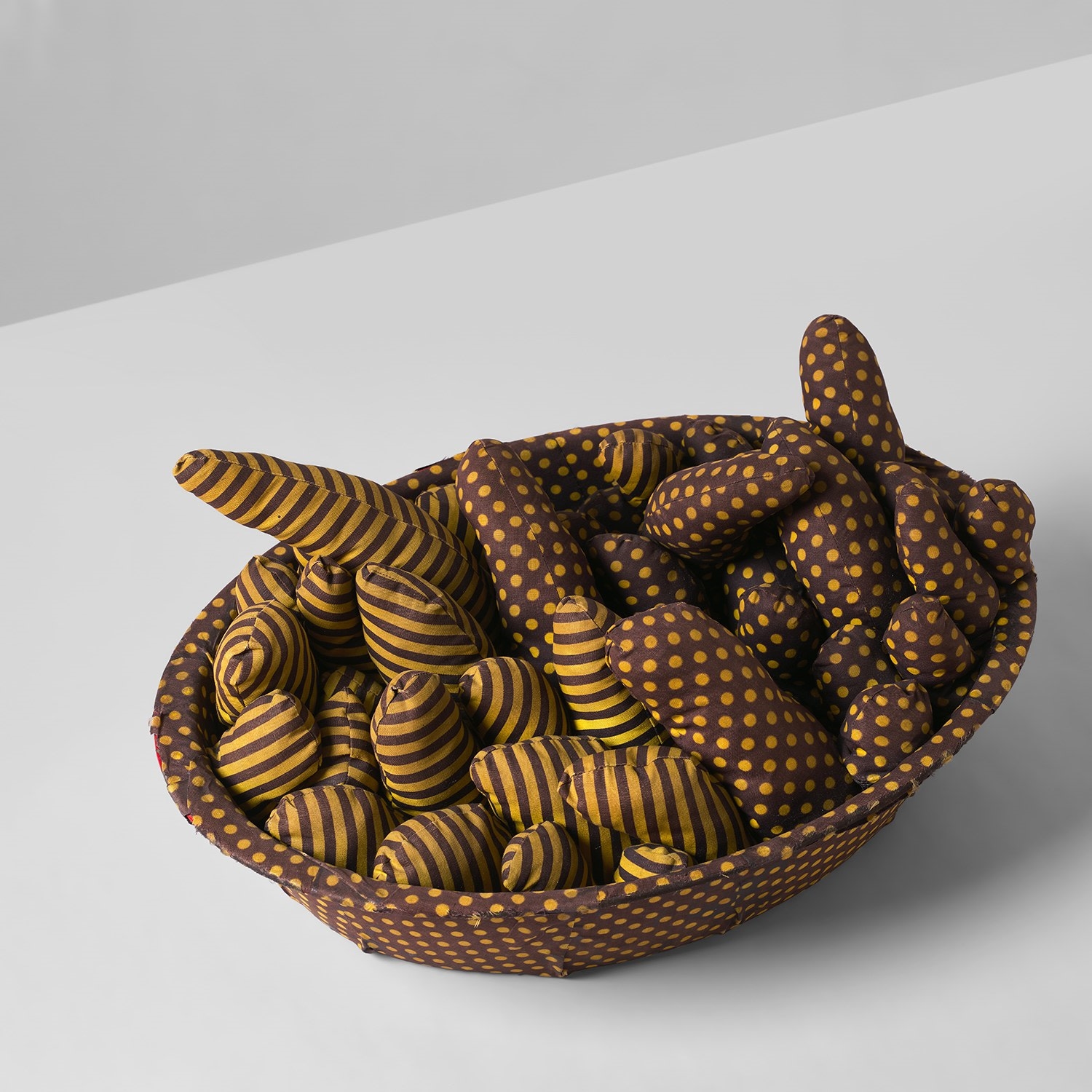 Yayoi Kusama | Untitled | MutualArt