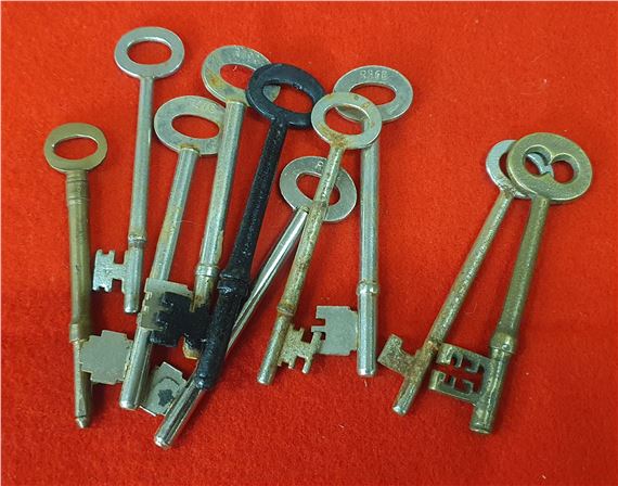 Thomas Keyse | A COLLECTION OF OLD KEYS | MutualArt