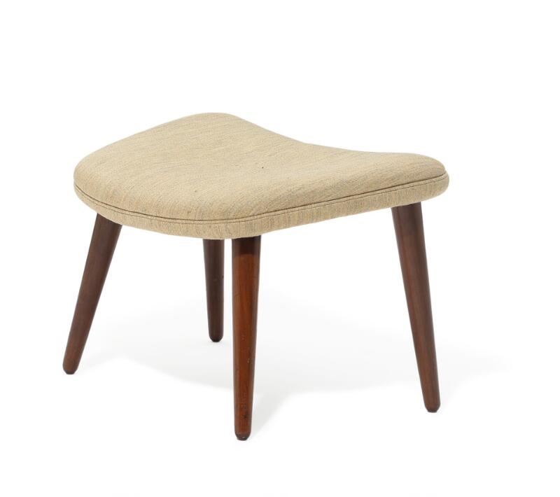 Illum Wikkelso | Slanted stool in asymmetrical shape with light wool ...