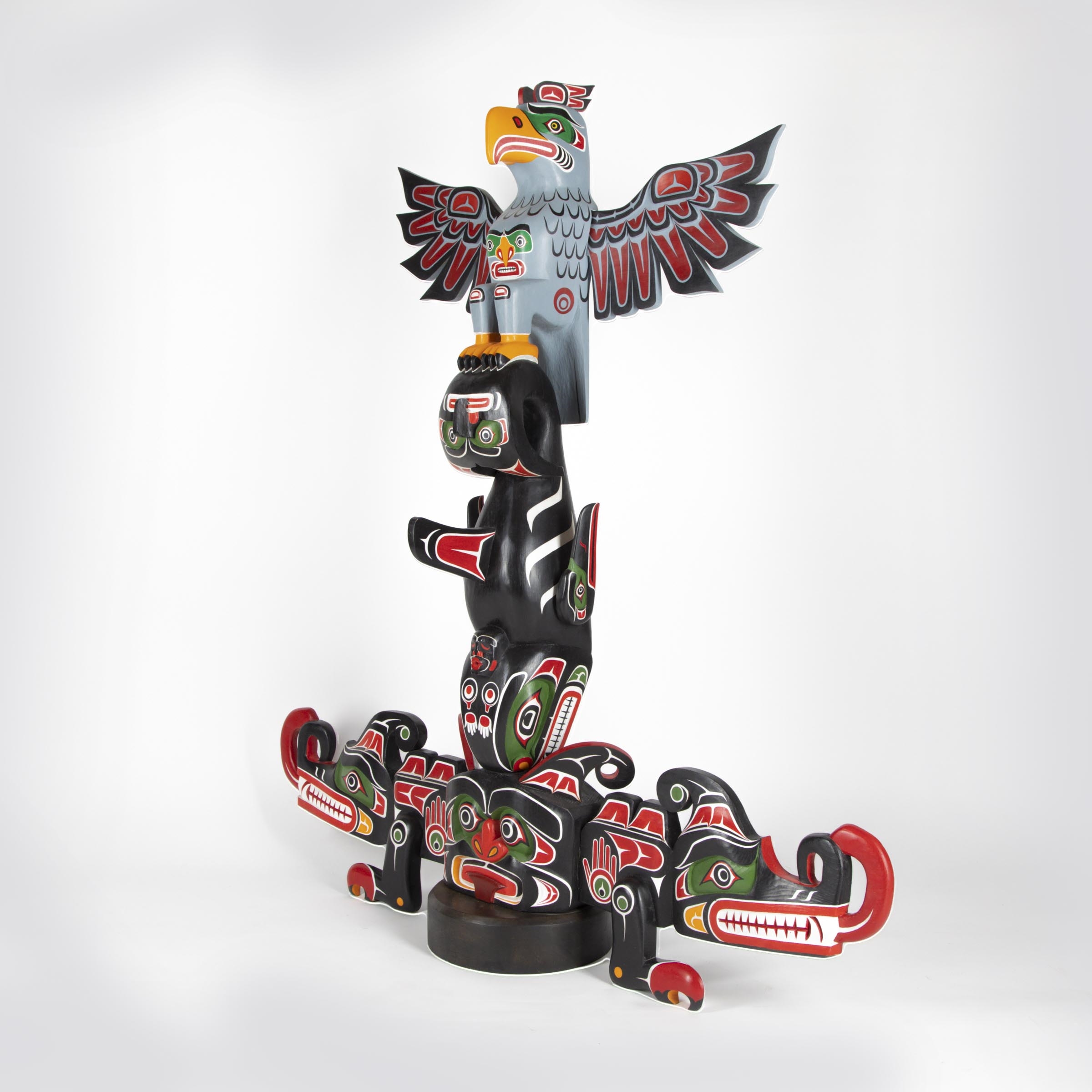 Stanley Clifford Hunt | LARGE TOTEM WITH THUNDERBIRD, KILLER WHALE AND ...