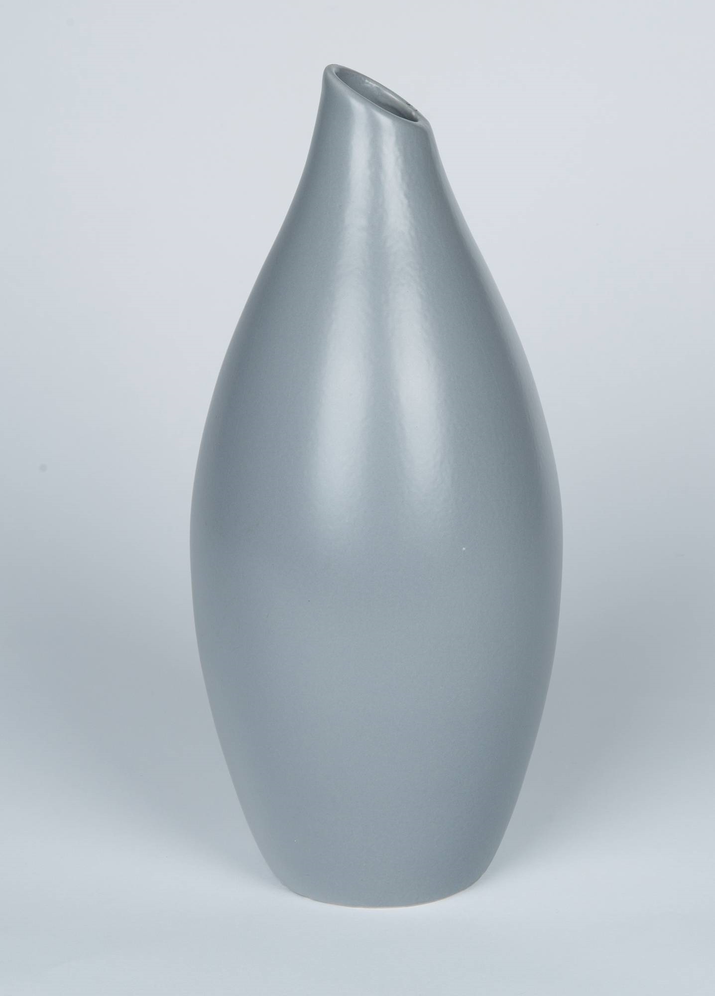 Toini Muona | Vase | MutualArt