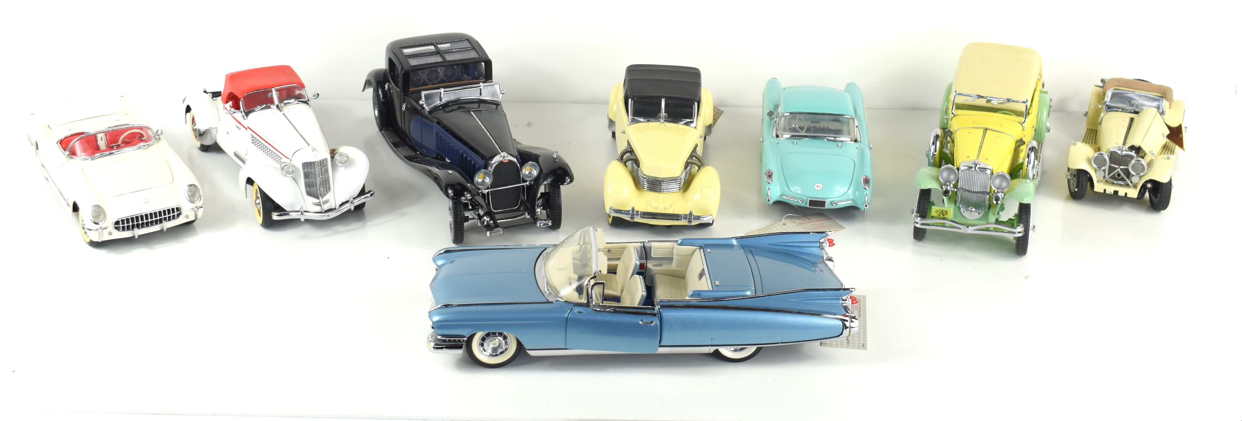 Franklin Mint | A collection of eight Franklin Mint 124 scale model ...