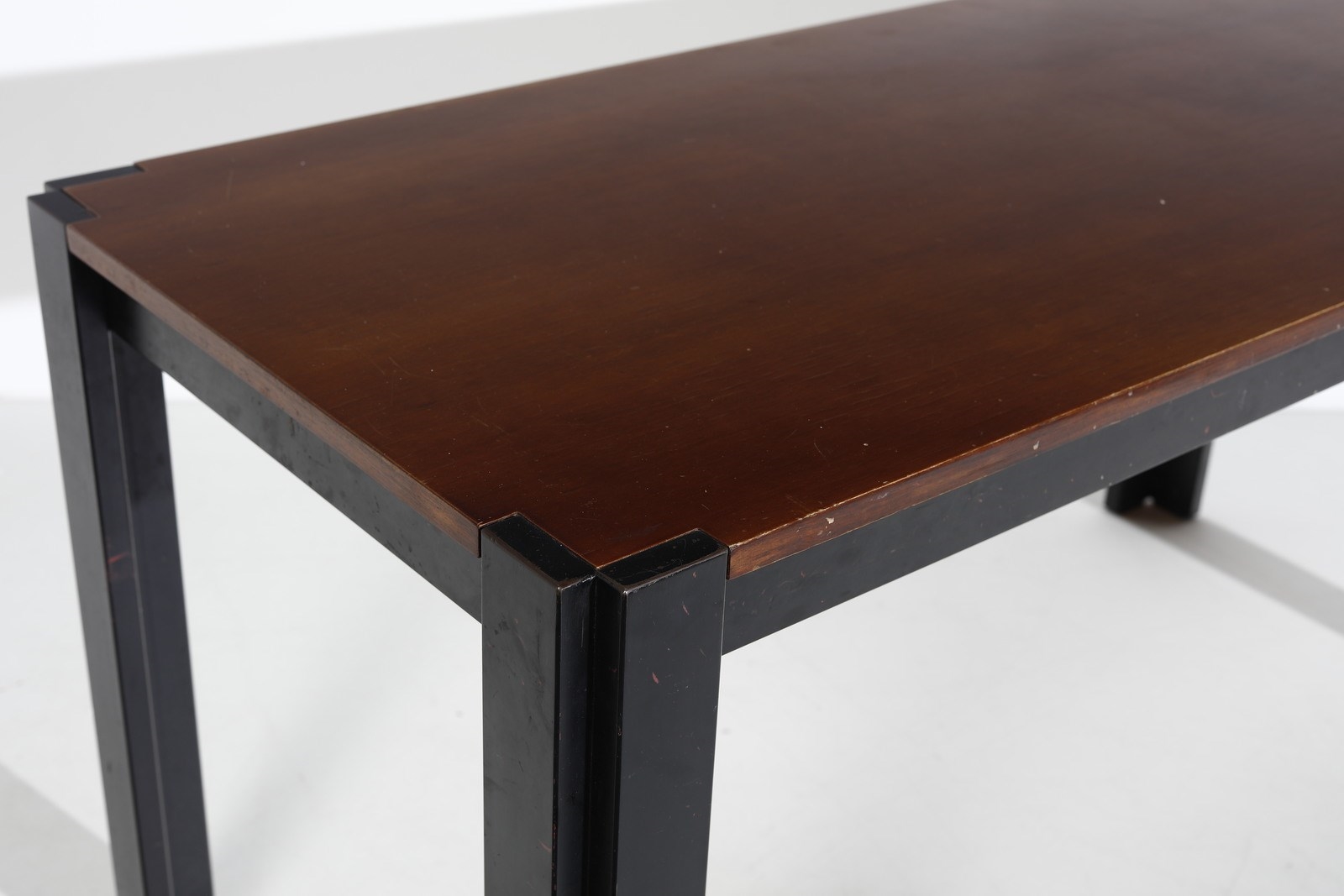 Manfredo Massironi | Table for Nikol | MutualArt