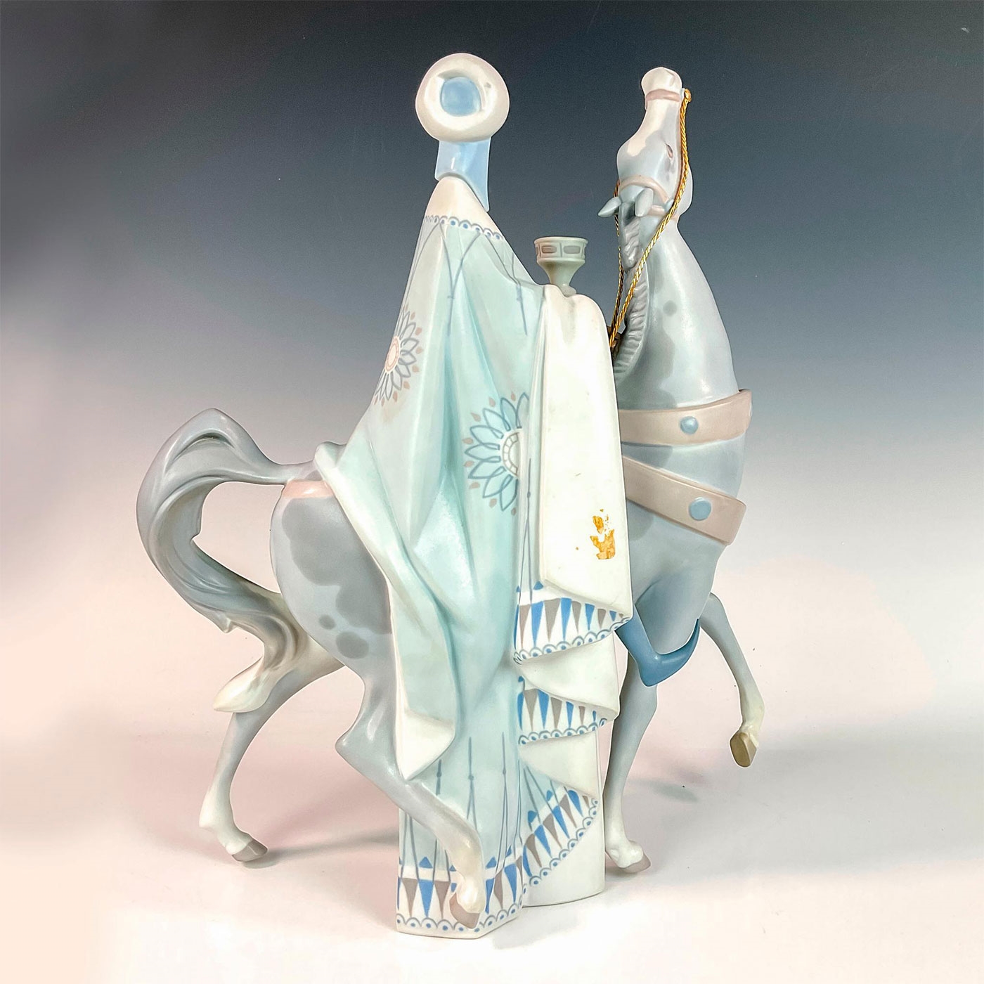 Fulgencio Garcia | King Gaspar 1011018 - Lladro Porcelain Figurine ...