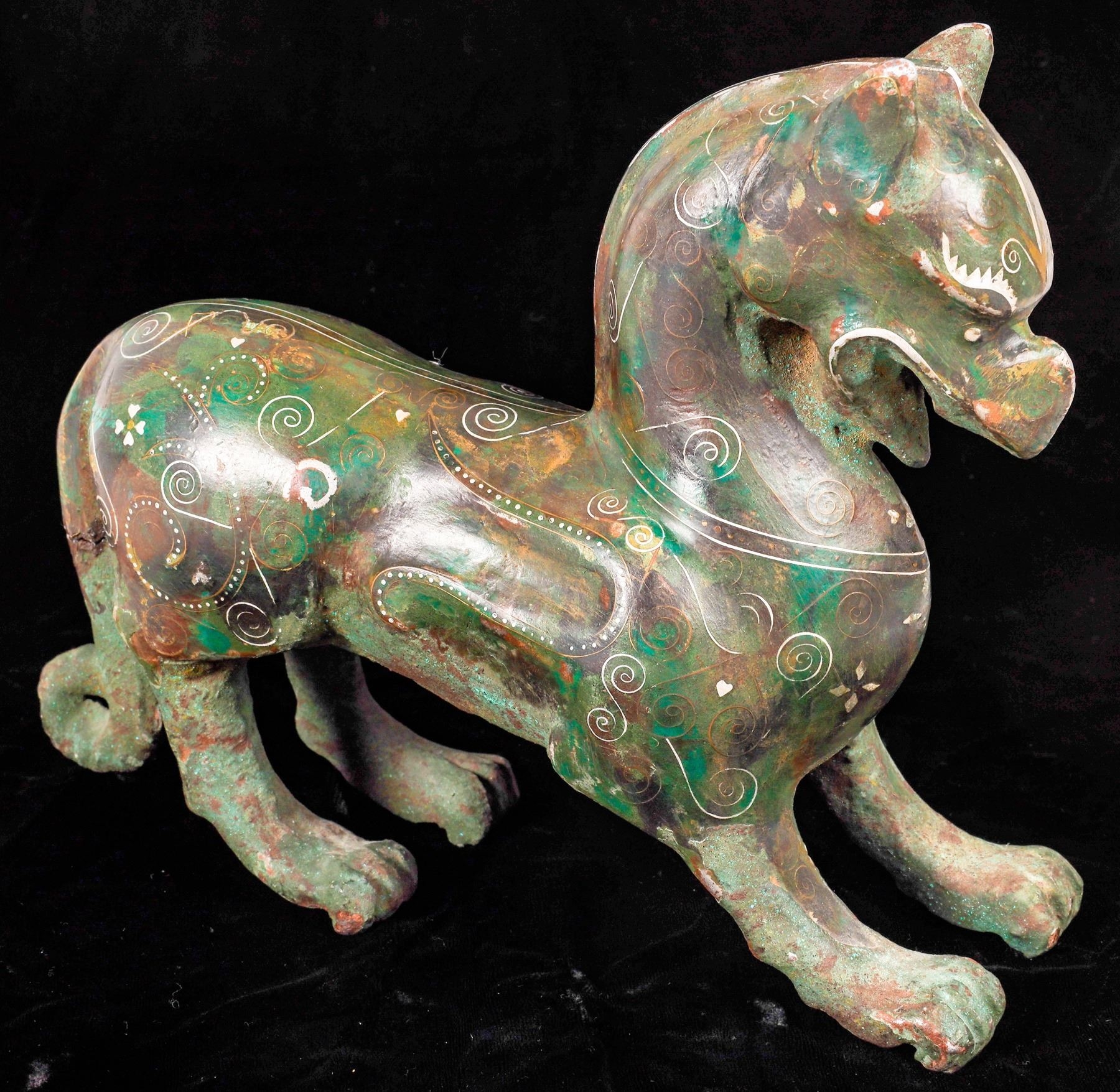 Chinese School, 17th century | Temple Guardian Lion/Dog | MutualArt