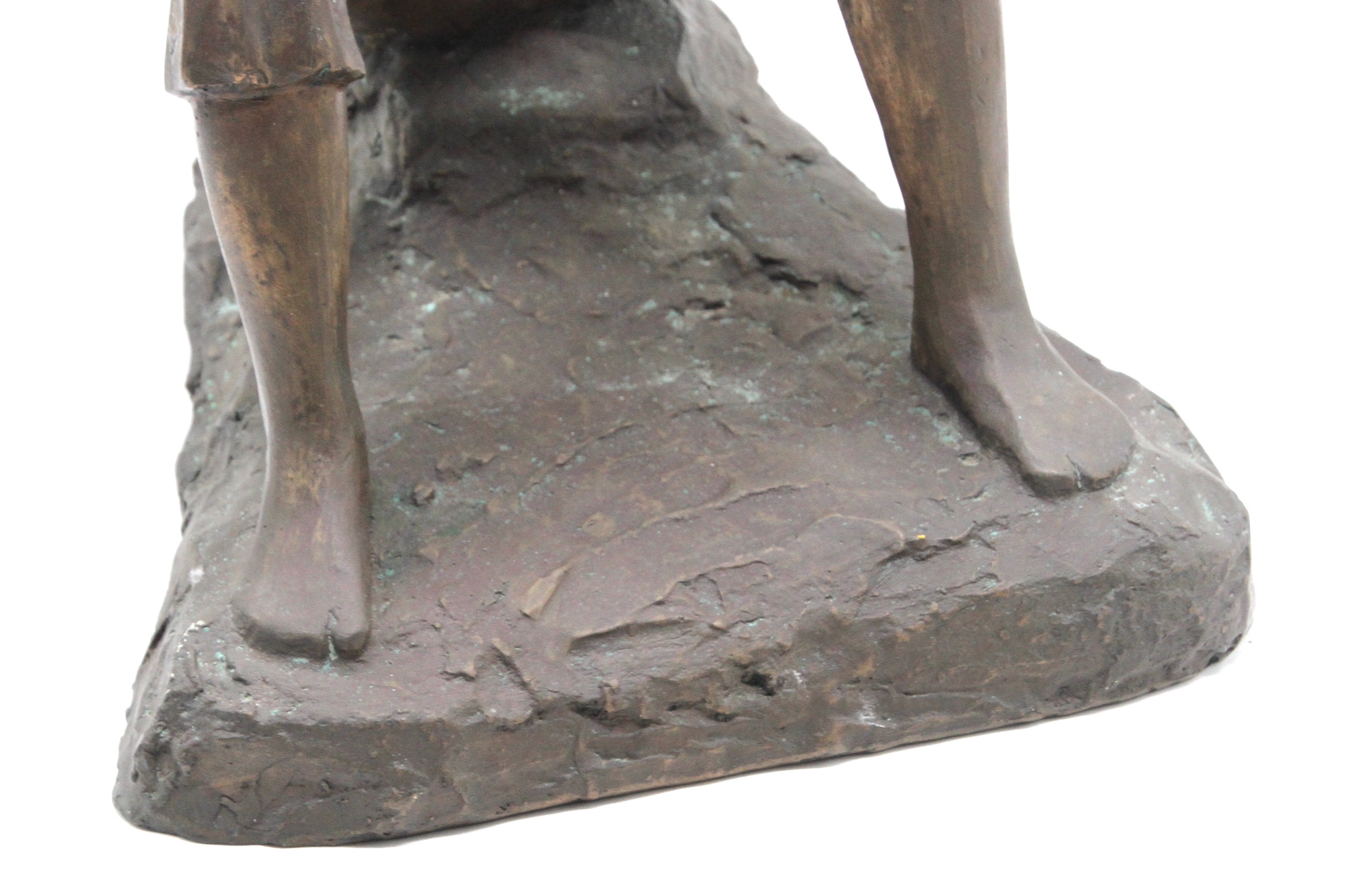 Jo Roos | SEATED FIGURE | MutualArt