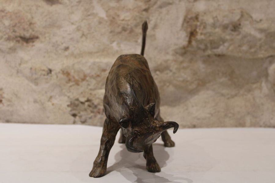 Pierre Chenet | Bull ready to charge | MutualArt