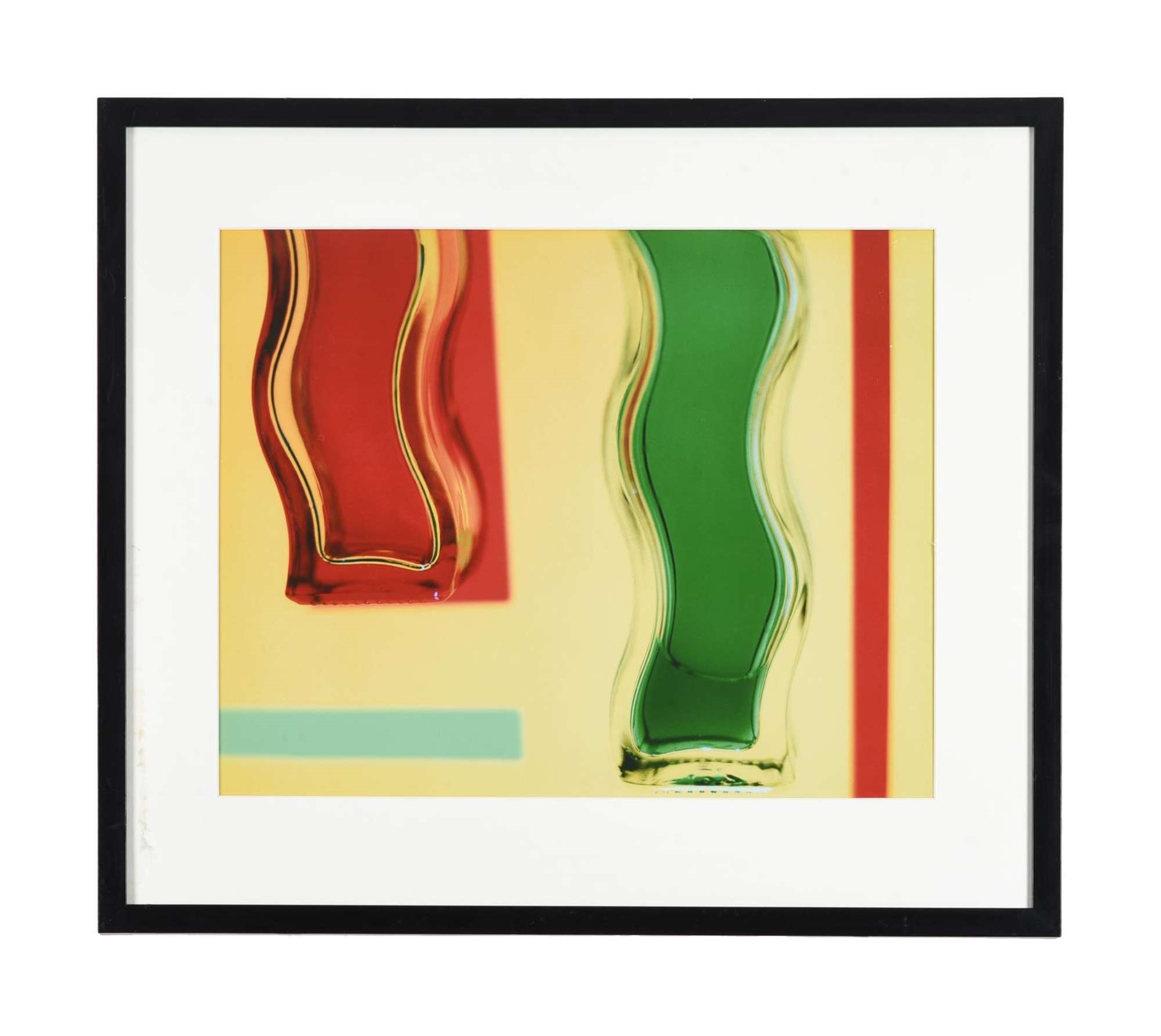 Laura Guilfoyle | WAVES | MutualArt