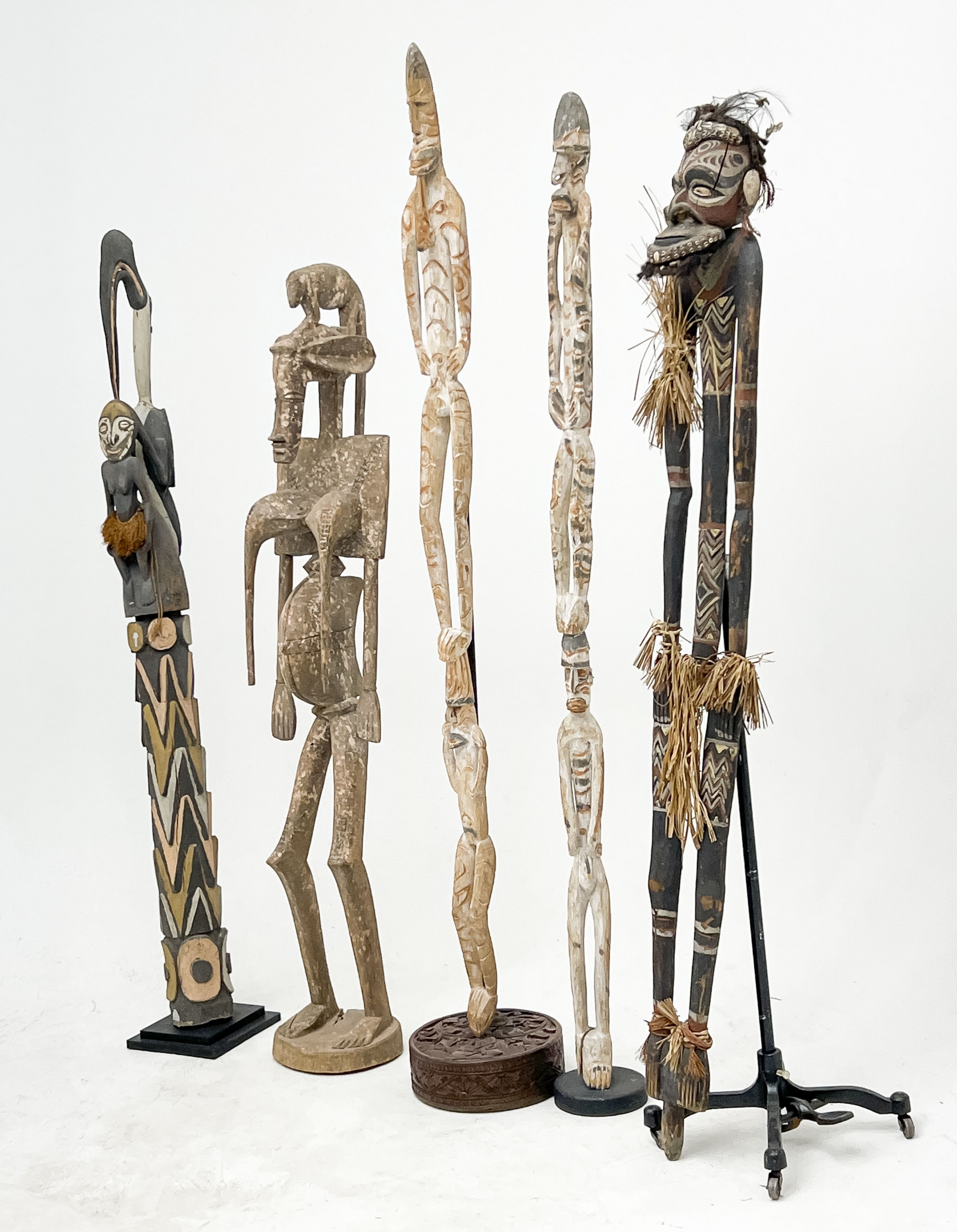 African School | GROUP OF 5 LARGE AFRICAN WOOD FIGURES | MutualArt