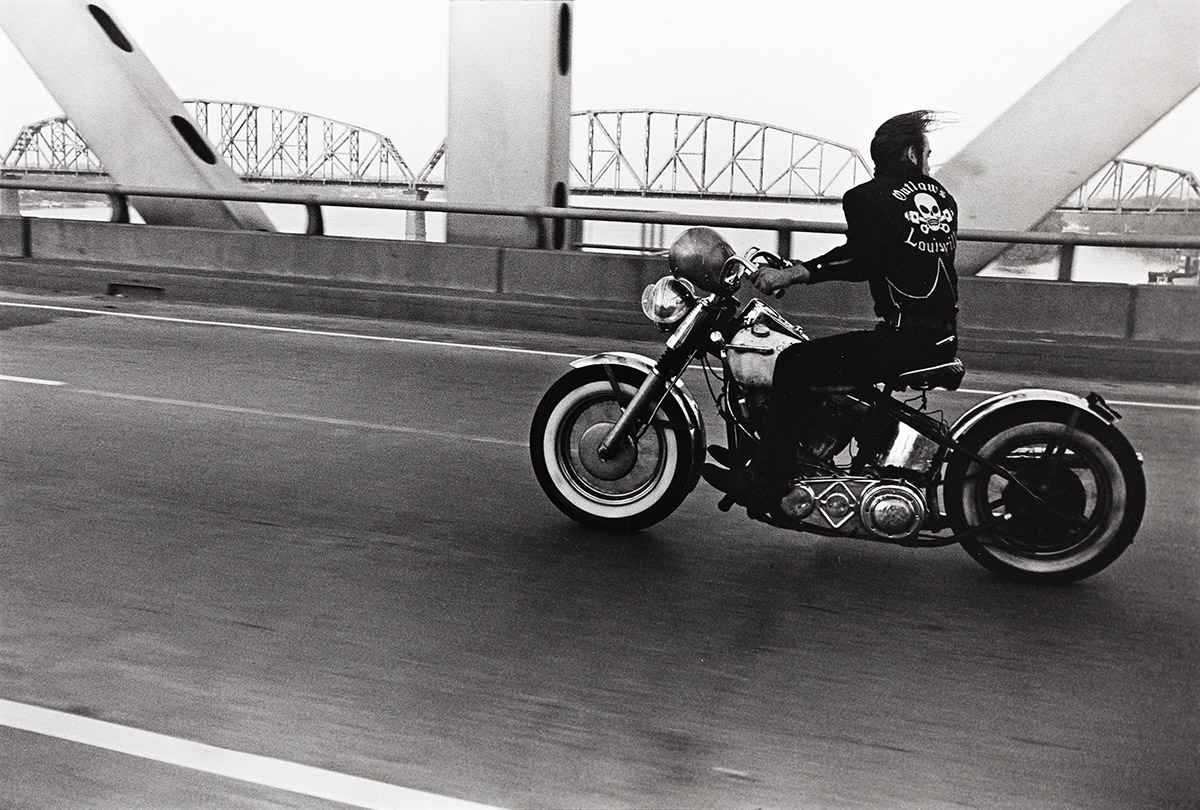 Danny Lyon | Crossing the Ohio at Louisville (1966) | MutualArt