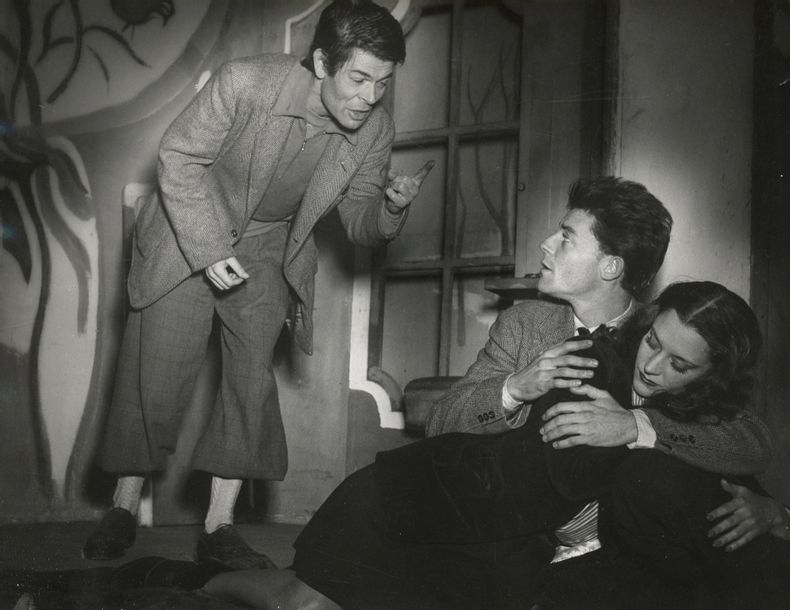 Robert Doisneau | Gérard Philipe, Maria Casarès and Roger Blin in Les ...