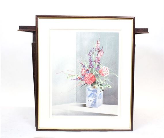 Gilbert Michaud | Red hydrangea in an Asian vase | MutualArt