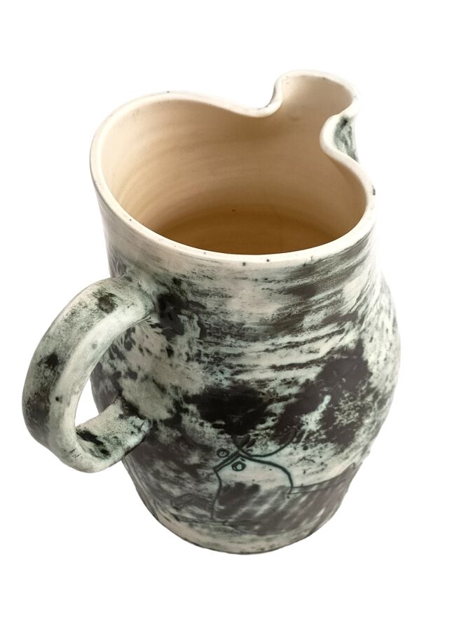 Jacques Blin | Pichet à col pincé formant bec verseur | MutualArt