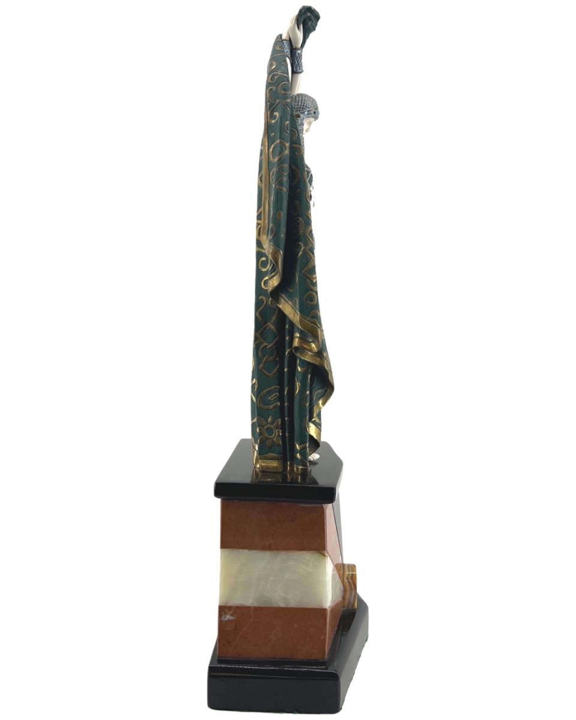 Demétre H. Chiparus | Signed Demetre Chiparus Chryselephantine Antinea ...