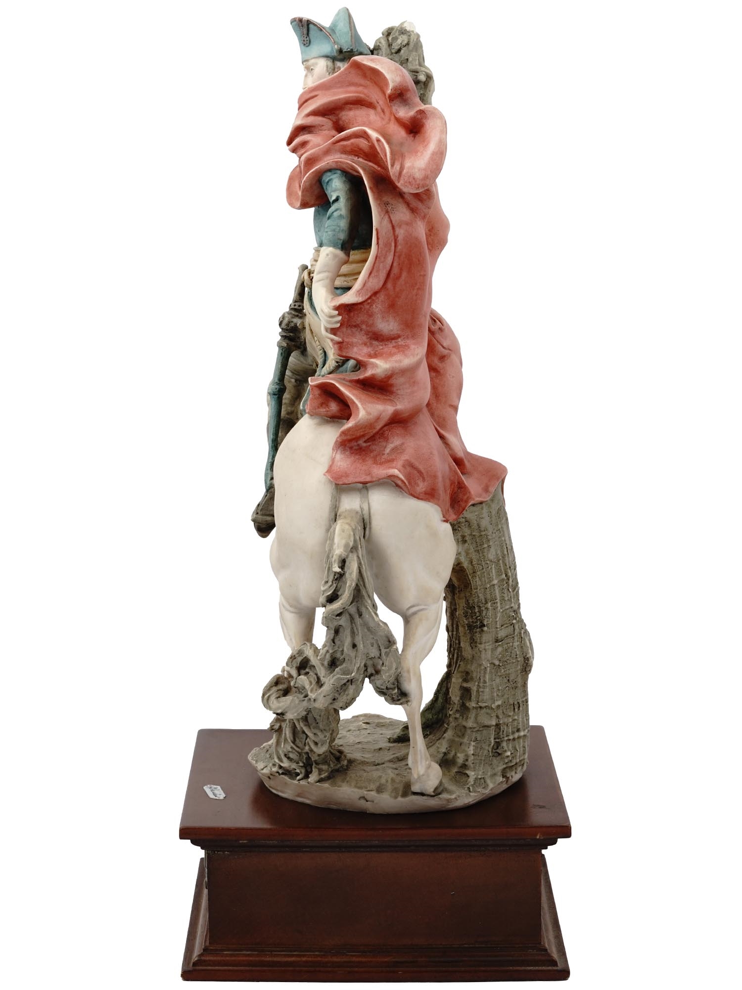 Giuseppe Armani | A vintage hand-painted porcelain figurine | MutualArt