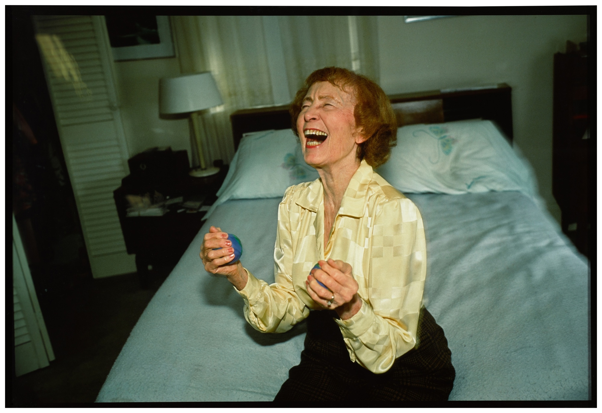 Nan Goldin | Self-portrait in the mirror, The Lodge, Belmont, MA (1988 ...