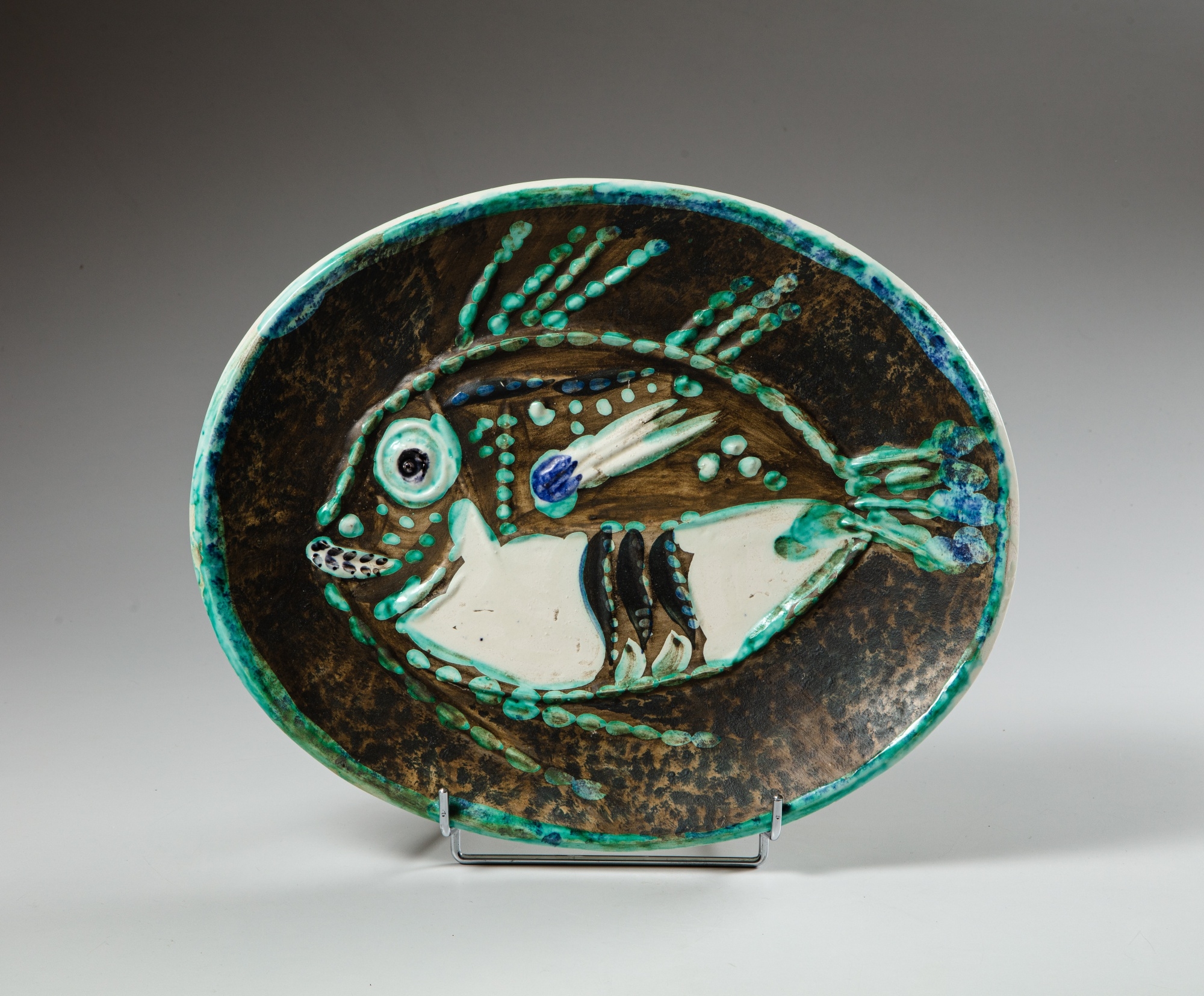 Pablo Picasso | Poisson de profil (Fish in profile) (1951) | MutualArt