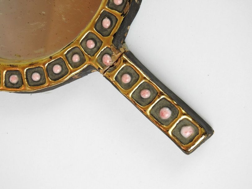 Mithé Espelt | miroir | MutualArt