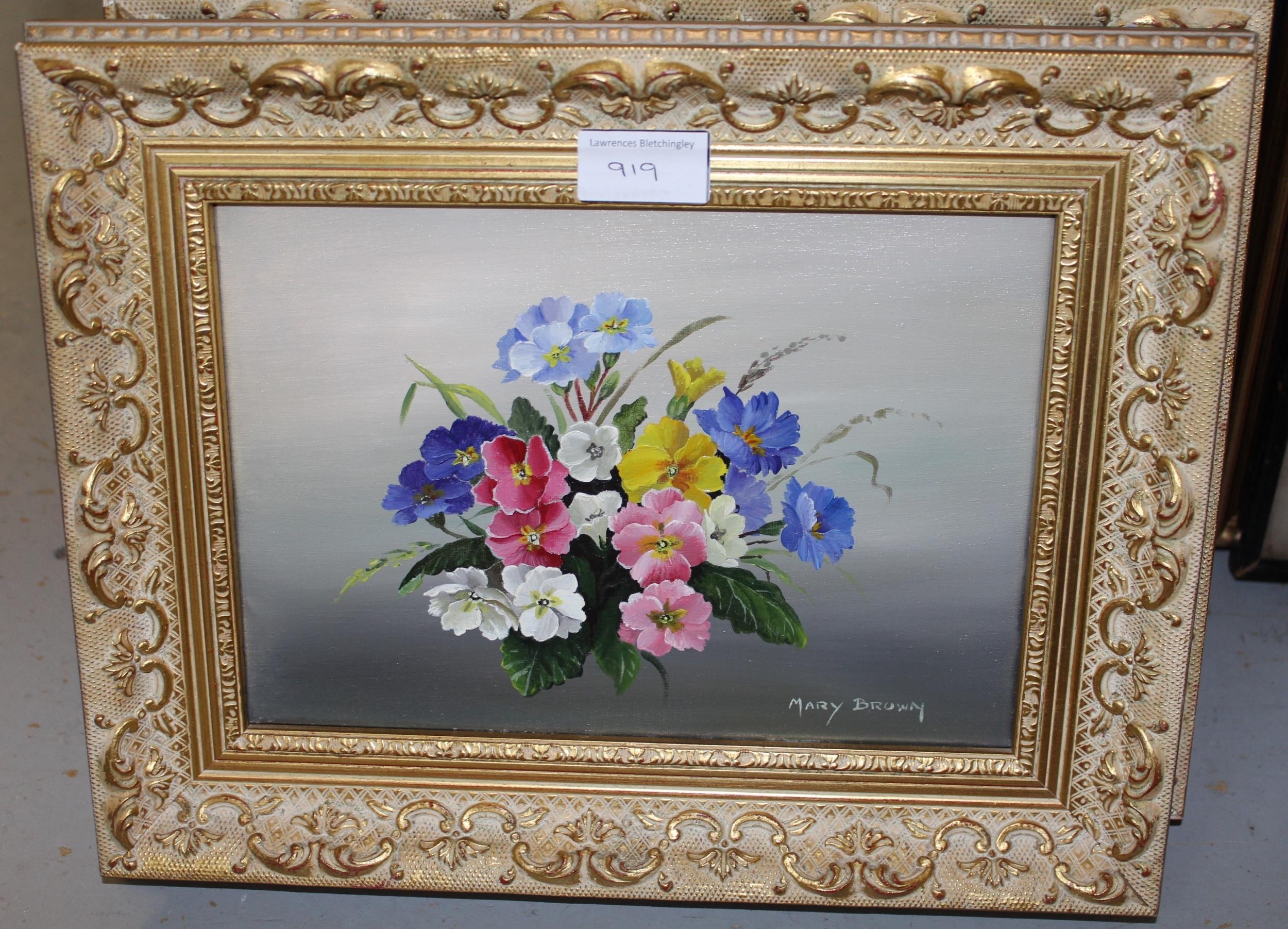 Mary Brown | still life sprays of flowers (Late 20th Century) | MutualArt