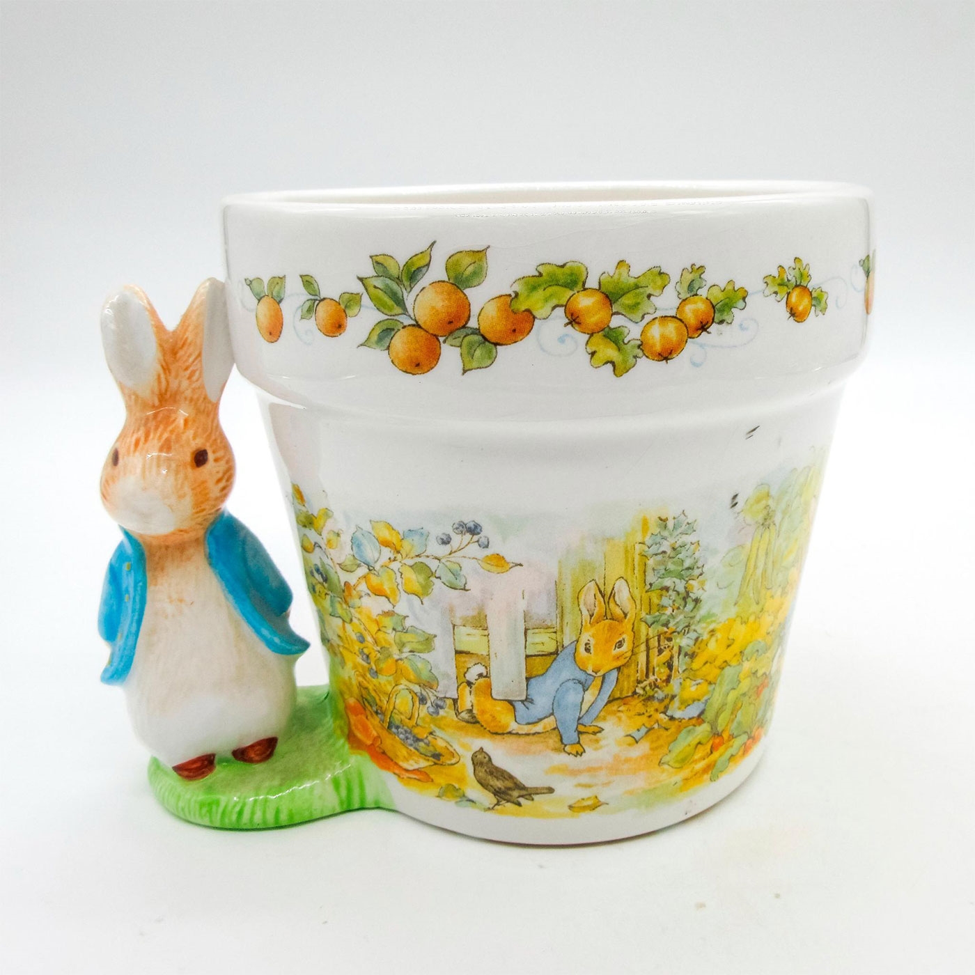 Beatrix Potter | Vintage Beatrix Potter Ceramic Planter, Peter Rabbit ...
