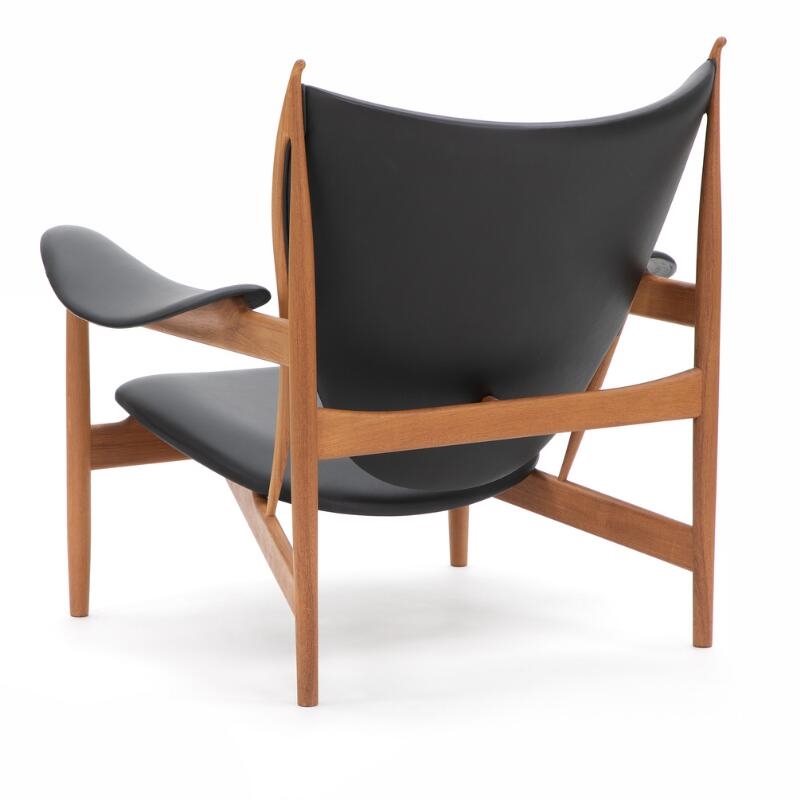 Finn Juhl | The Chieftain chair (1949) | MutualArt