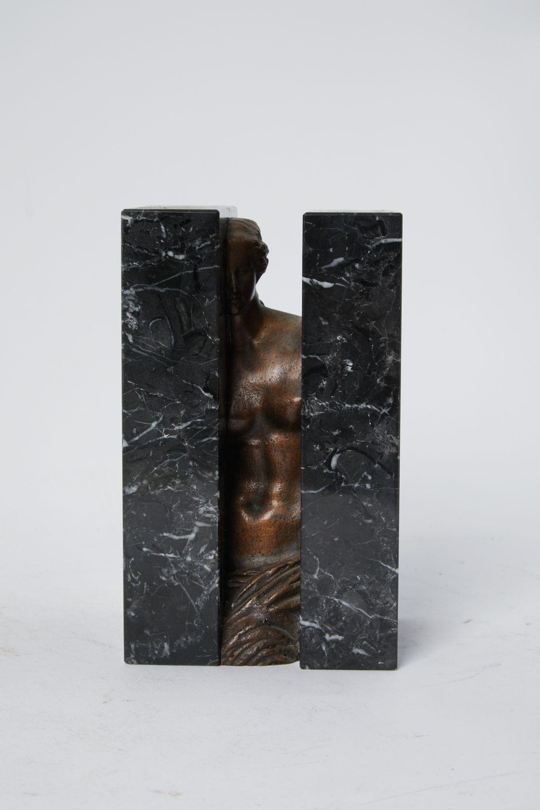 Sacha Sosno | Oblitération, 1990 (1990) | MutualArt