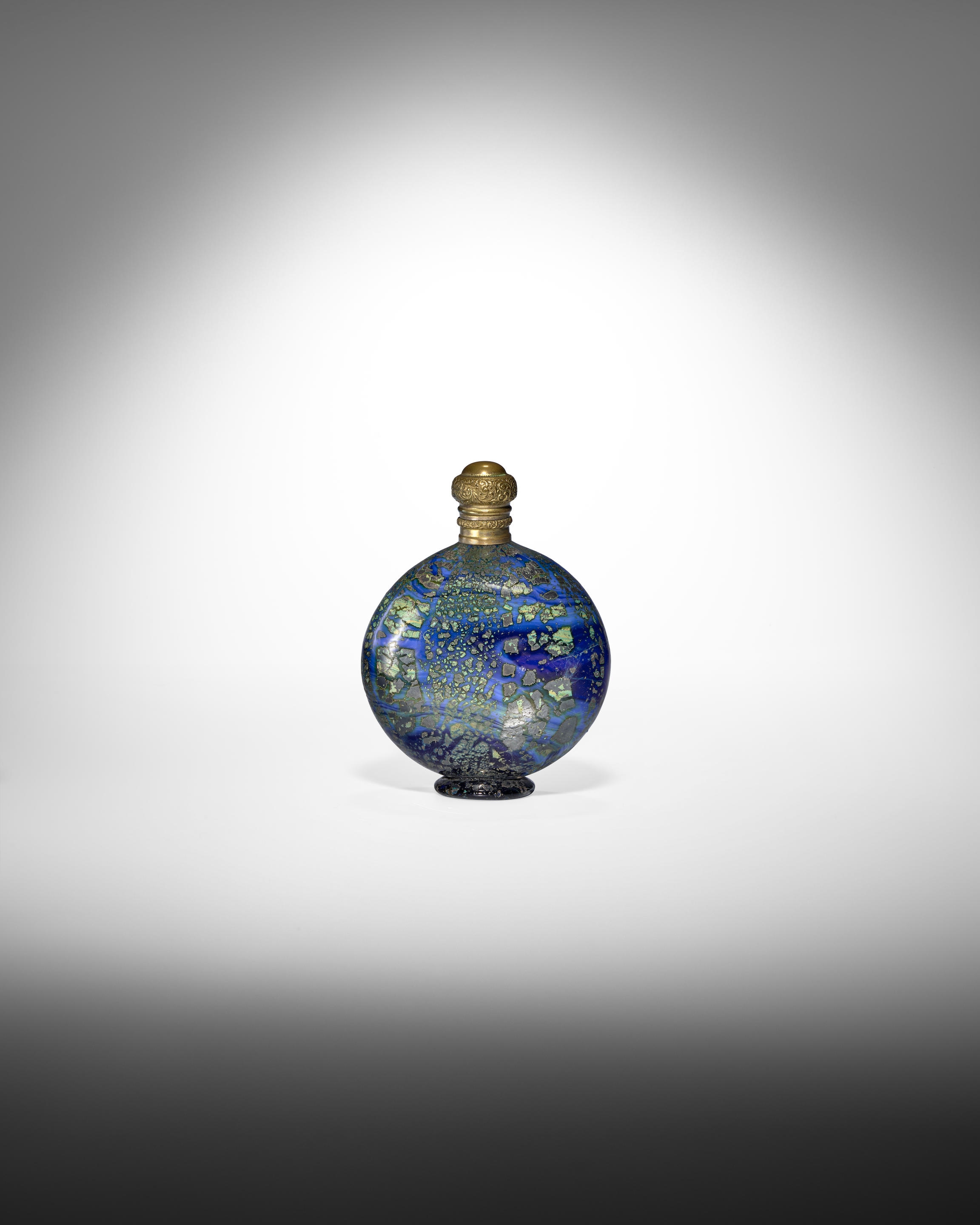 Francesco Ferro e Figlio | Rare Scent Bottle (Circa 1875) | MutualArt