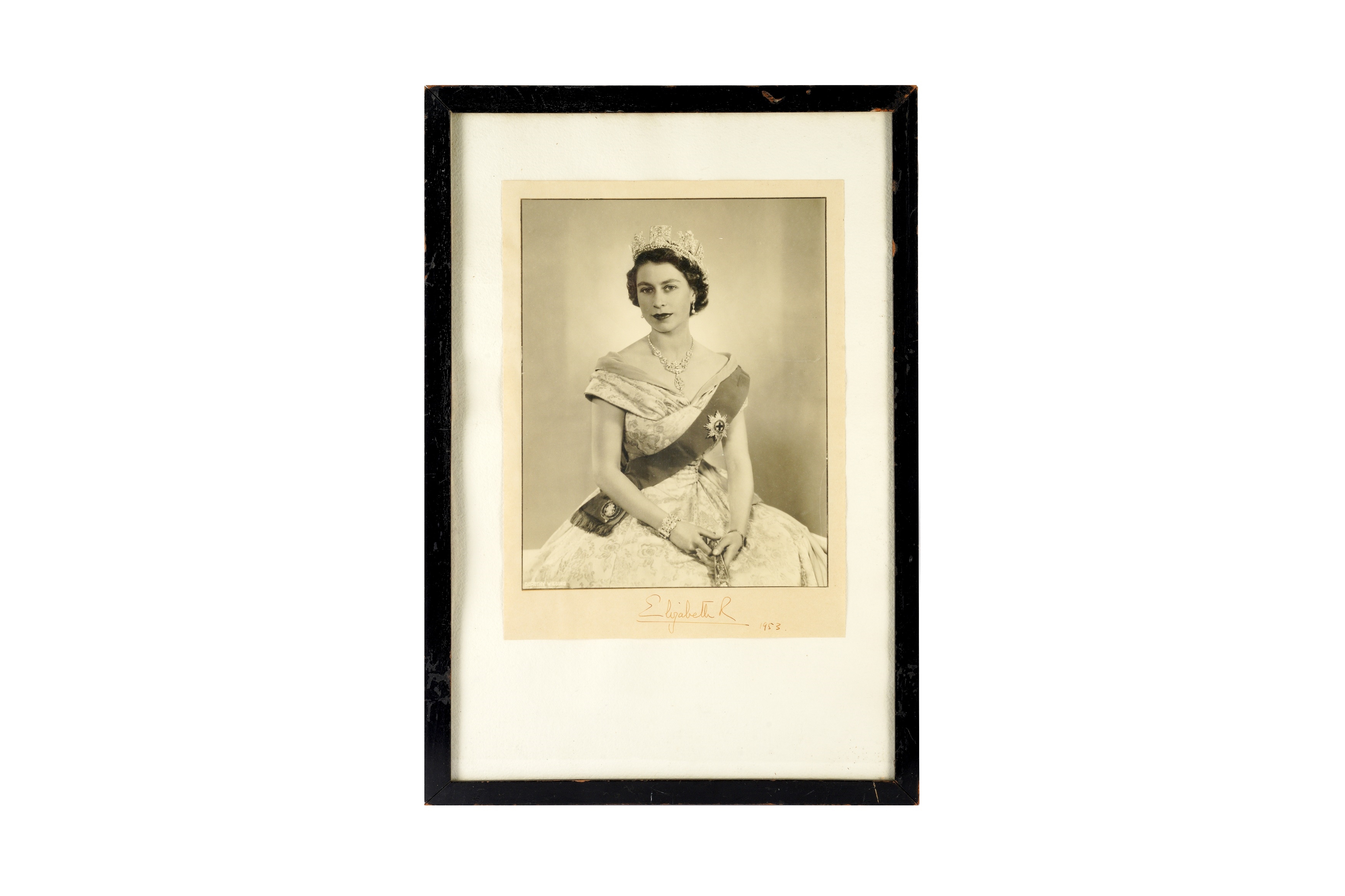 Dorothy Wilding | EXCEPTIONAL PORTRAIT BY DOROTHY WILDING OF QUEEN ...