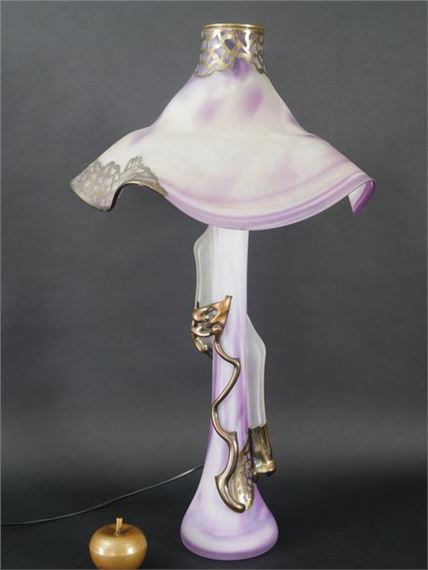 Marchand Paris | LAMP in marbled violet glass with brass inlay | MutualArt