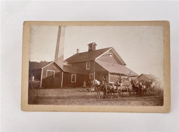 Rundlett Sharon | 1 Artworks at Auction | MutualArt