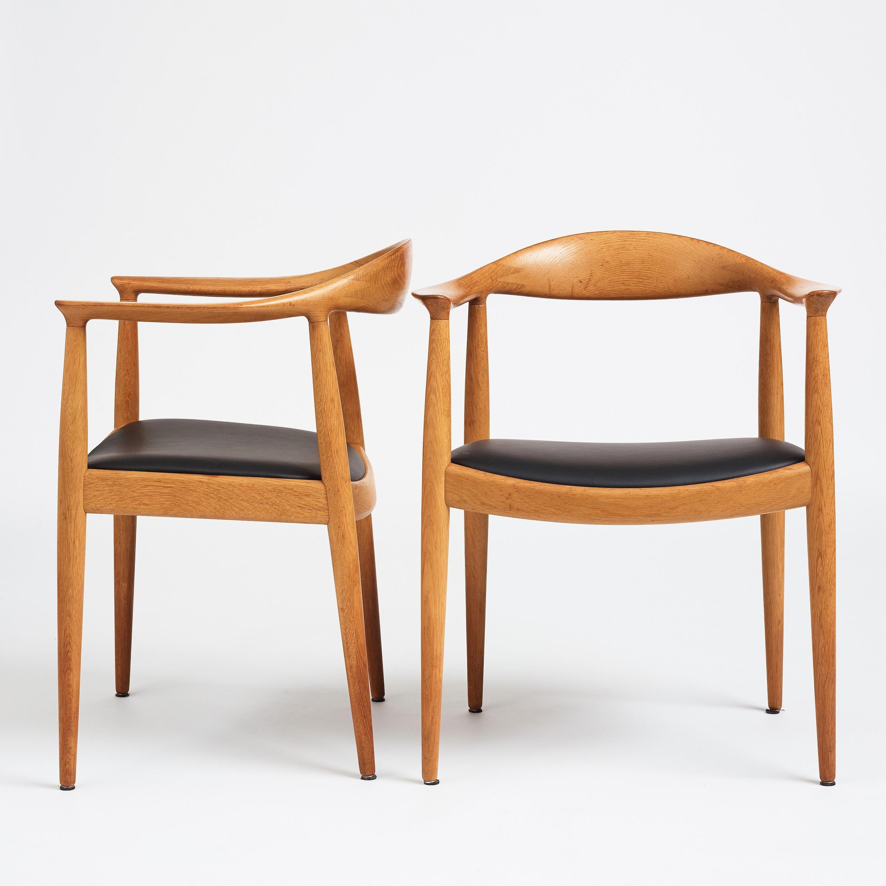 Hans J. Wegner | Hans J Wegner, A pair of The Chair, model JH-503, Johannes Hansen, Danmark 1950 ...