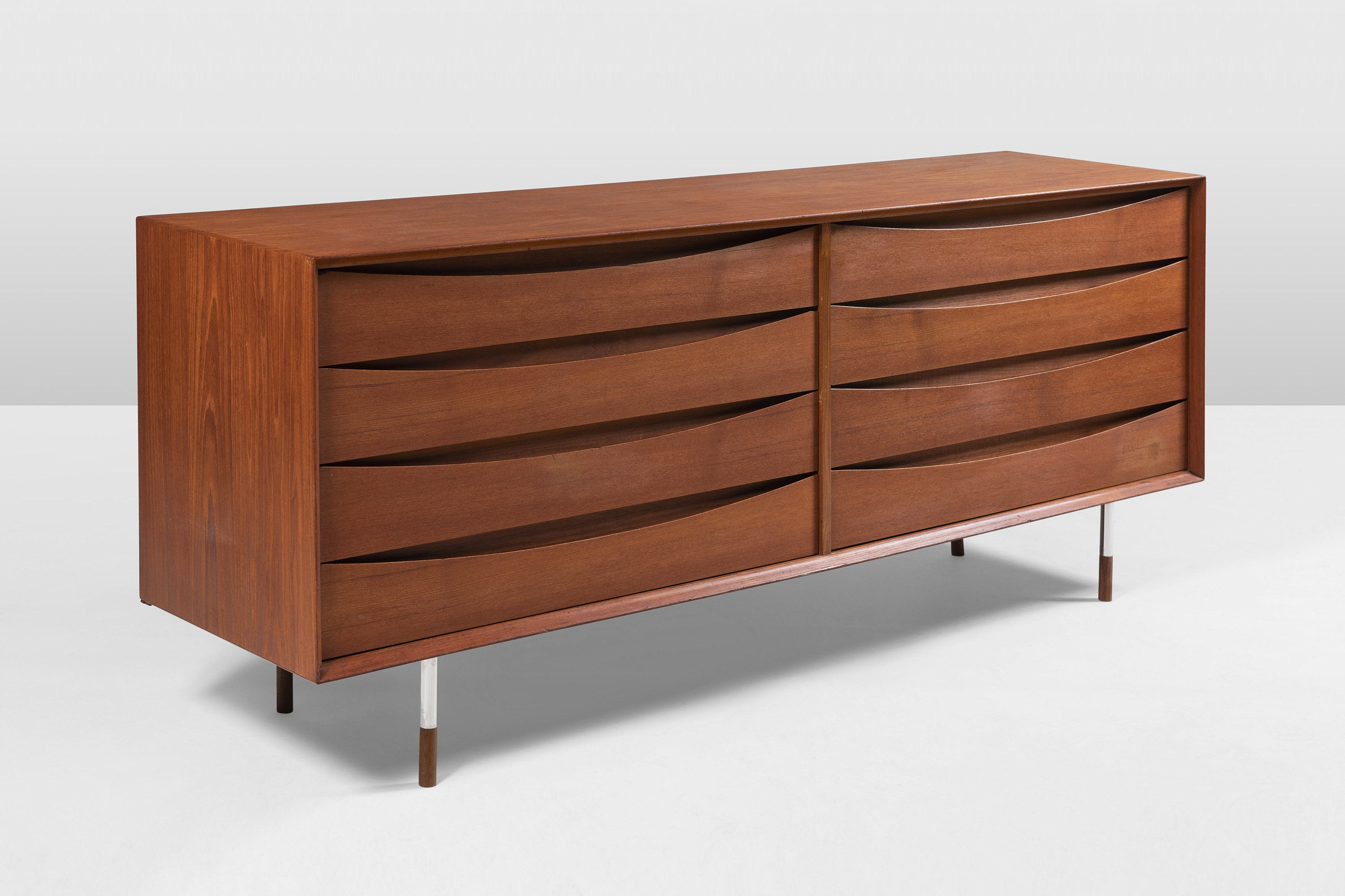 Arne Vodder | Sideboard | MutualArt
