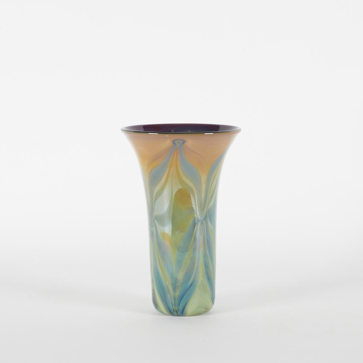 David Camner | A David Camner Hand Blown Signed Vase (1974) | MutualArt