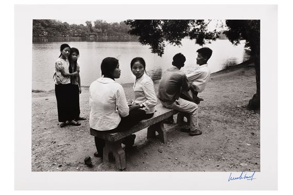 Marc Riboud | PARC PUBLIC | MutualArt