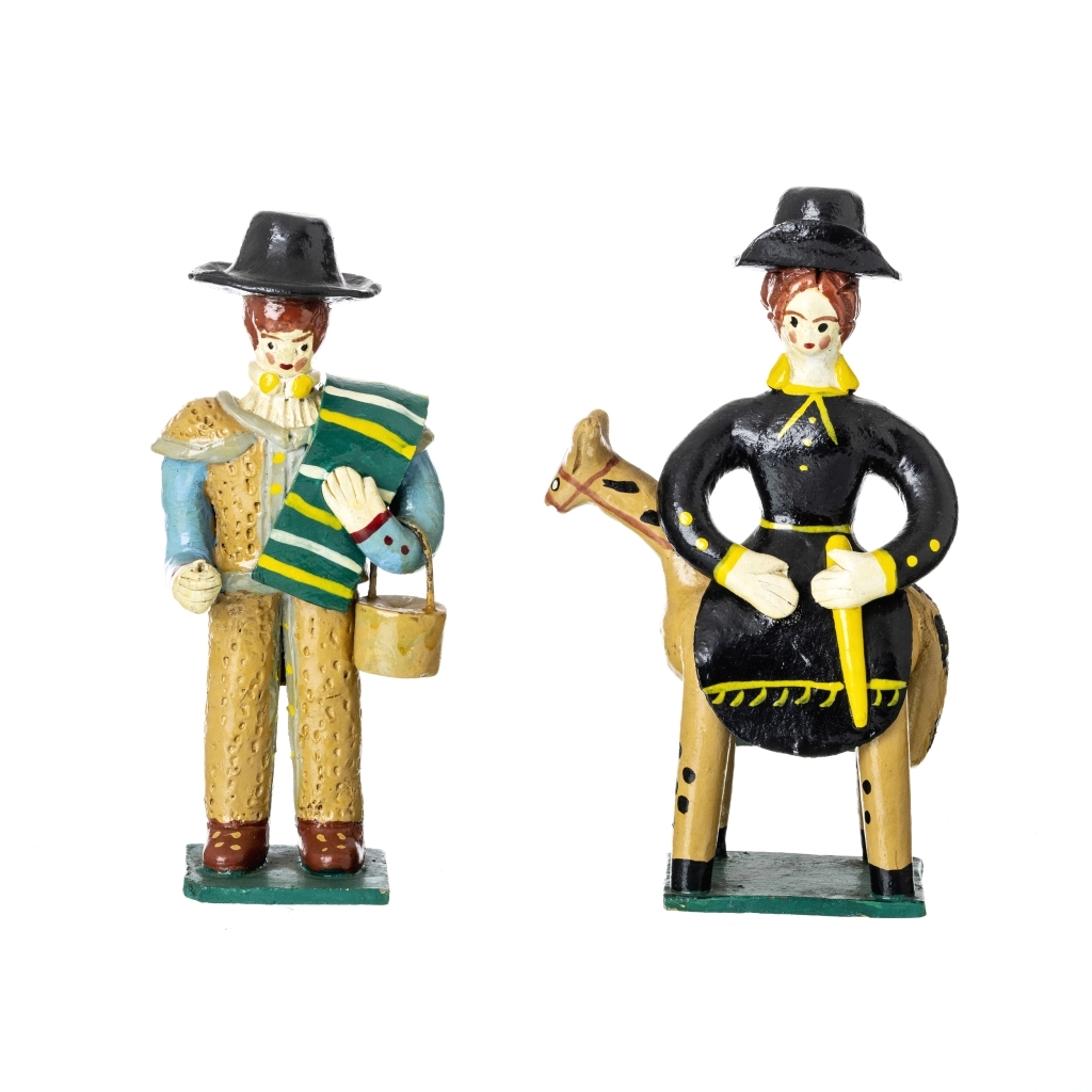 Isabel Pires | DUAS FIGURAS EM BARRO DE ESTREMOZ | MutualArt