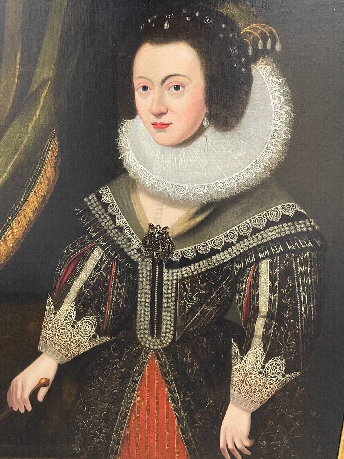 Sir Godfrey Kneller | PORTRAIT OF QUEEN ELIZABETH STUART | MutualArt