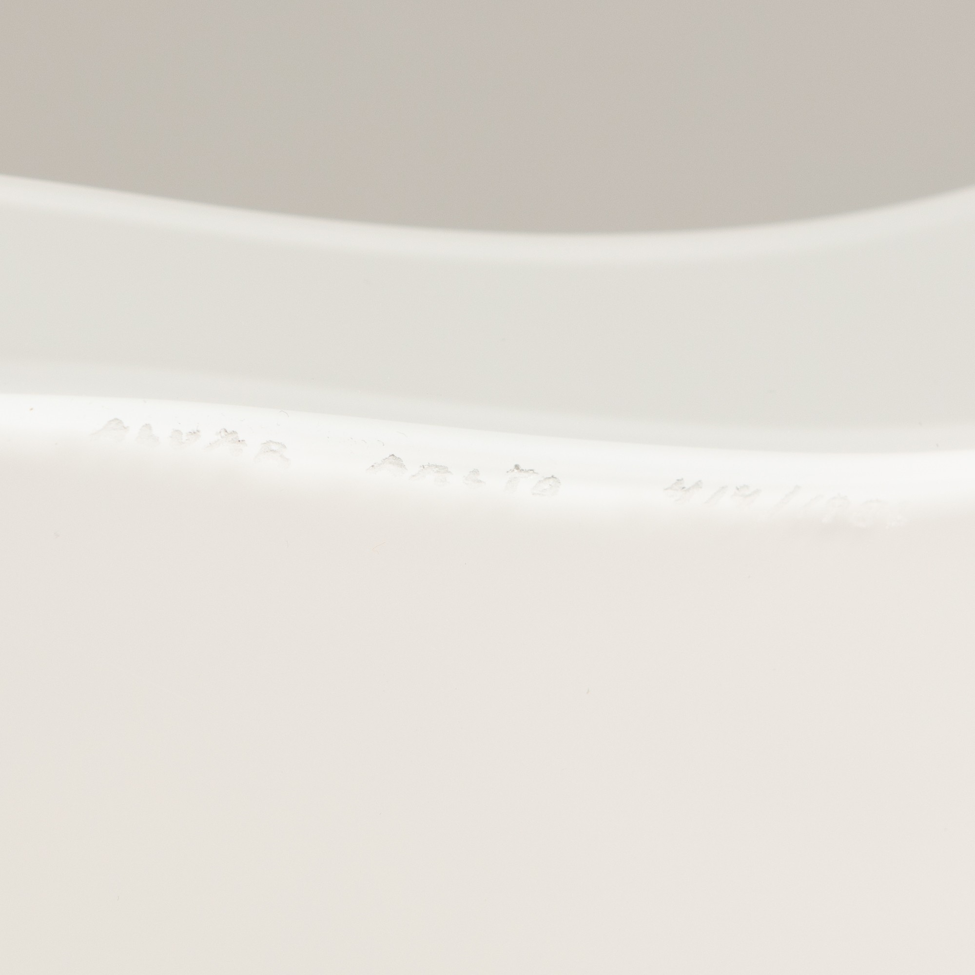 Alvar Aalto | Bowl, model 3028, Iittala, 1980's | MutualArt
