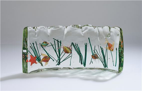 Gino Cenedese | A large aquarium with five fish in a semicircle | MutualArt