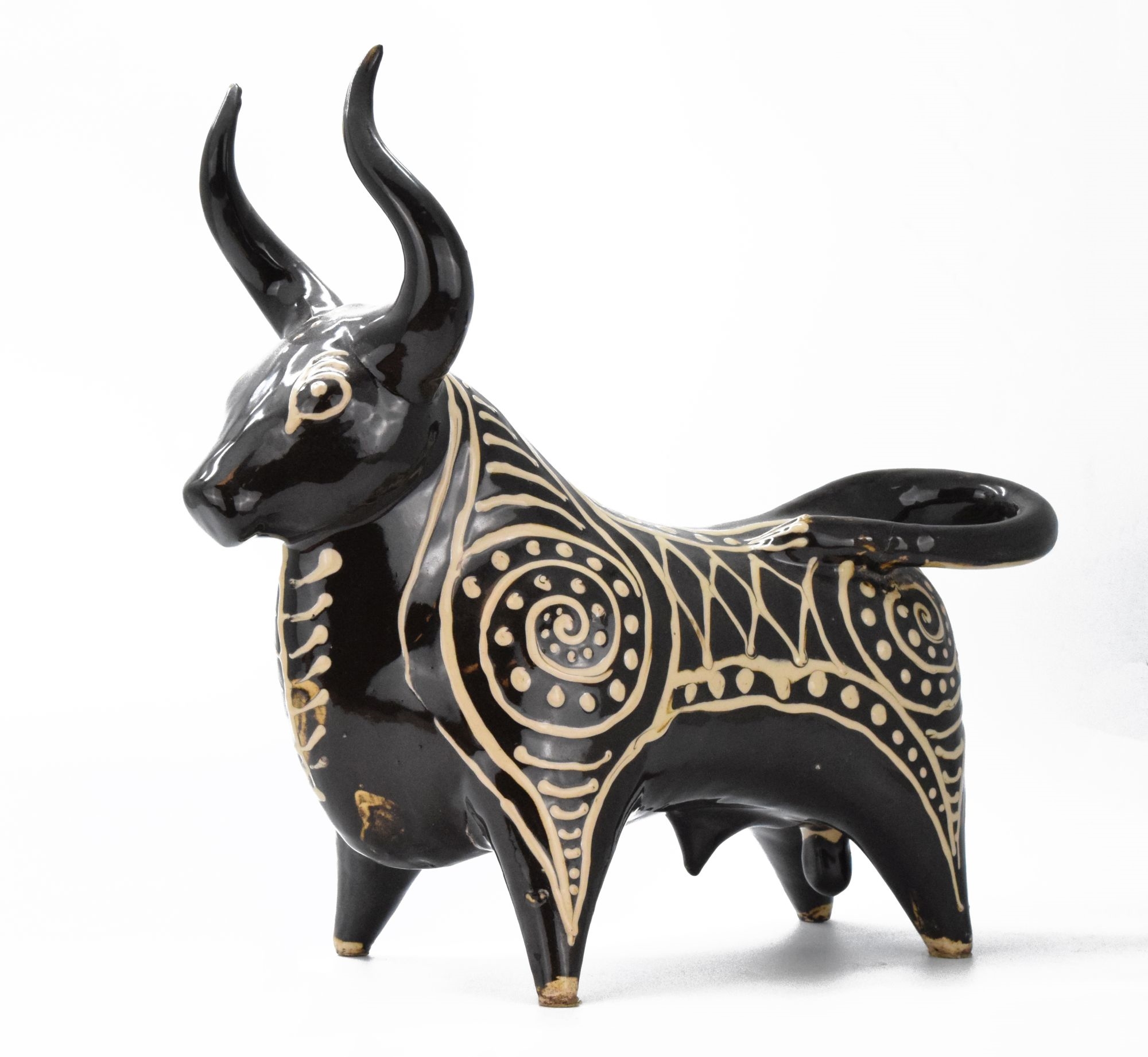 William Newland | pottery bull | MutualArt