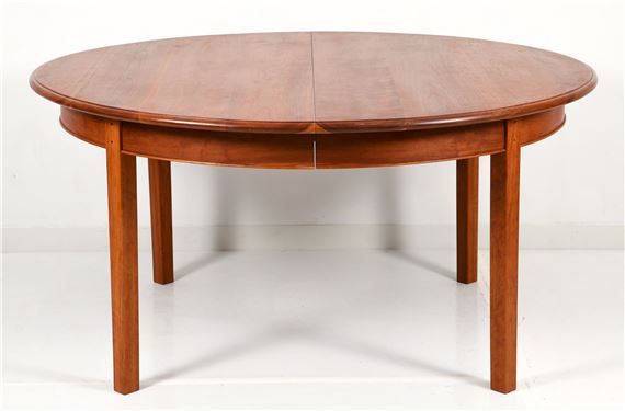 Charles Shackleton | Round Extending Table (2001) | MutualArt