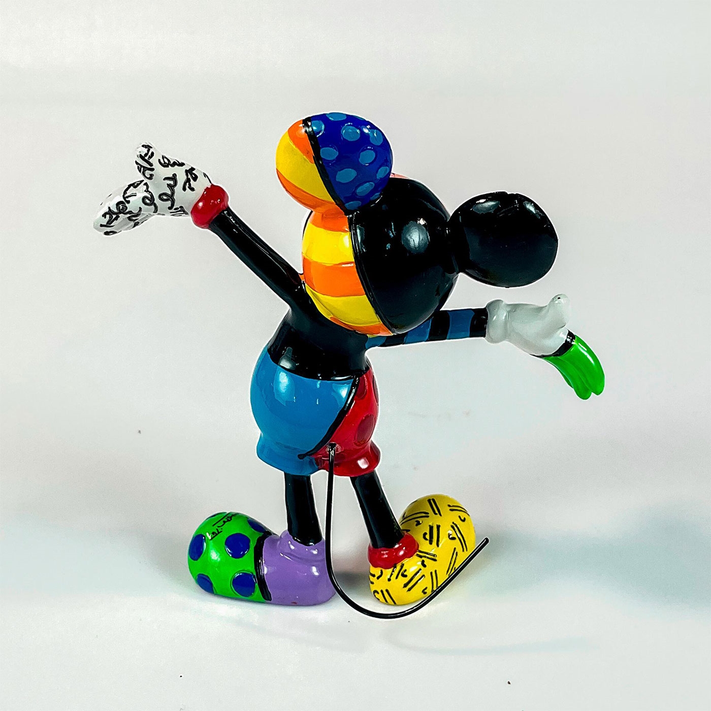Romero Britto | Mickey Mouse | MutualArt