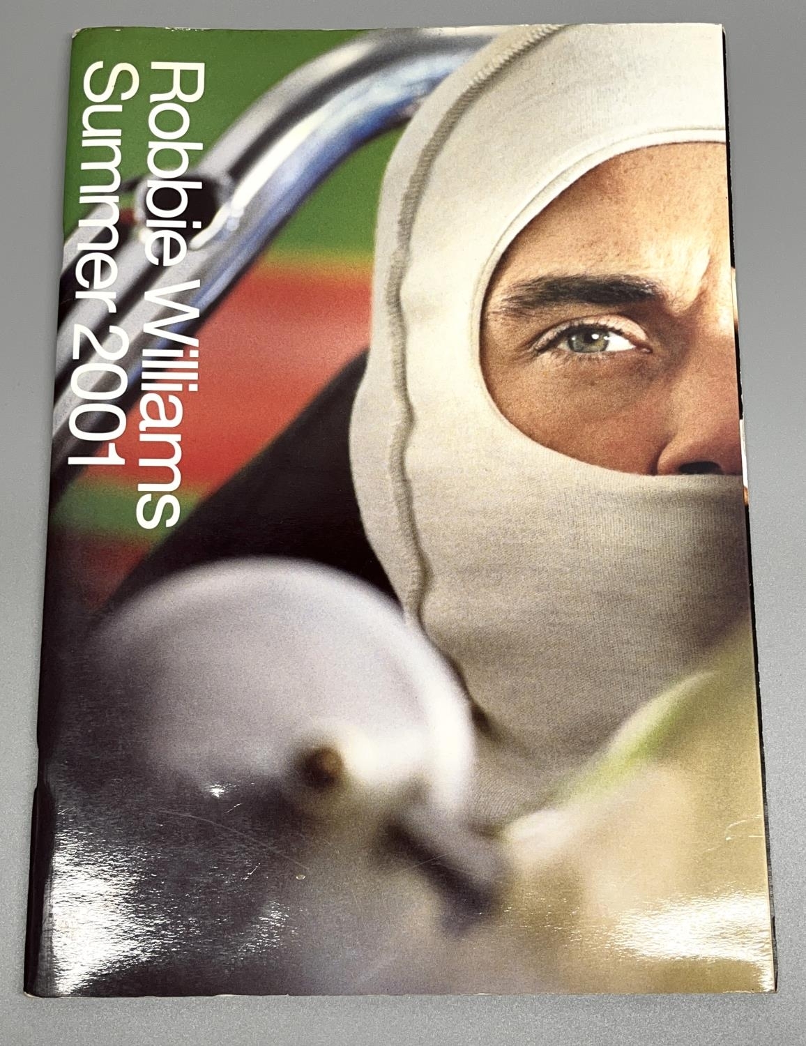 Robbie Williams | Robbie Williams Summer promotional magazine (2001 ...