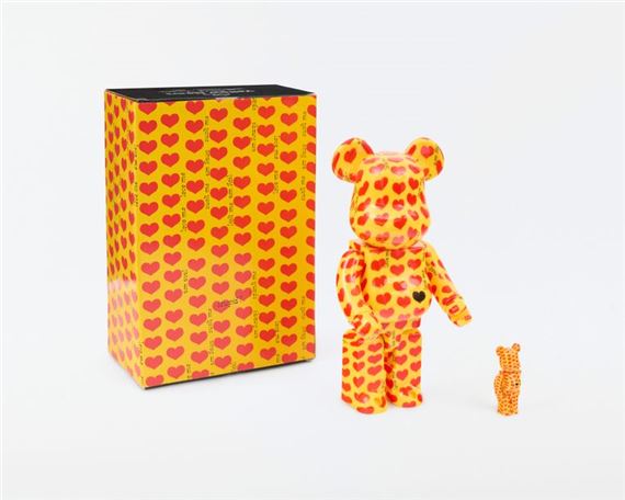 KAWS | Bearbrick Yellow Heart 100% and 400 (2021) | MutualArt