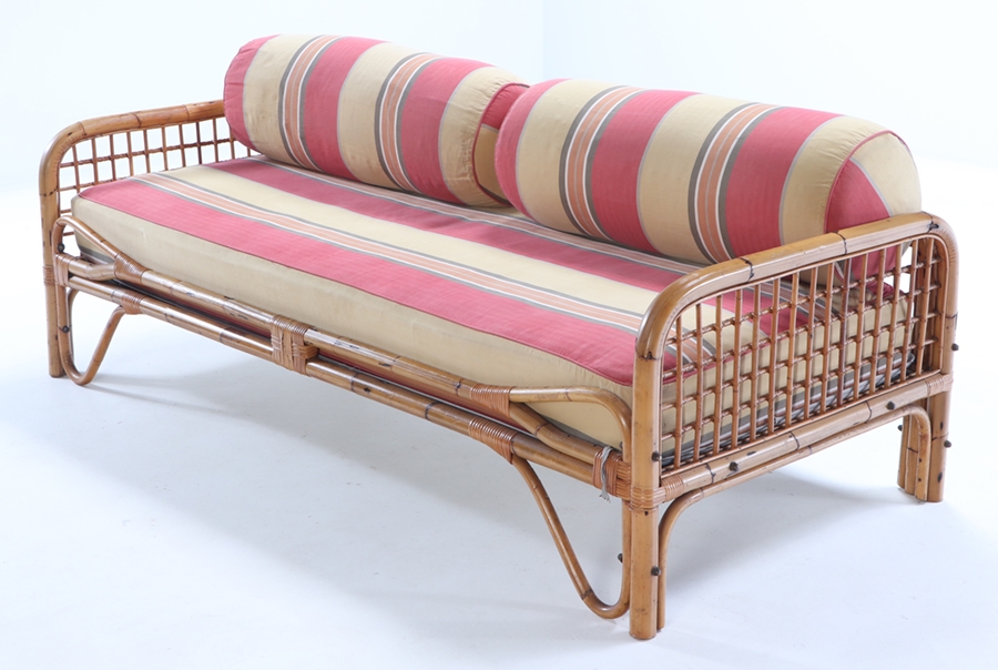 Jean Royère | Daybed with loose cushion | MutualArt