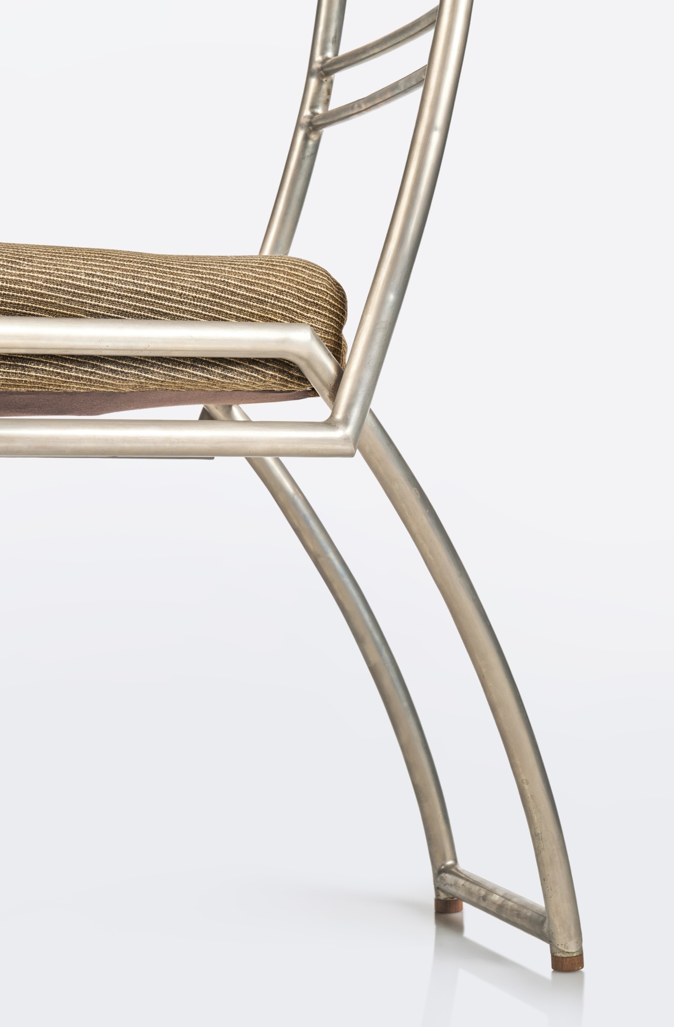 Eileen Gray | An Important Chair from E-1027 | MutualArt